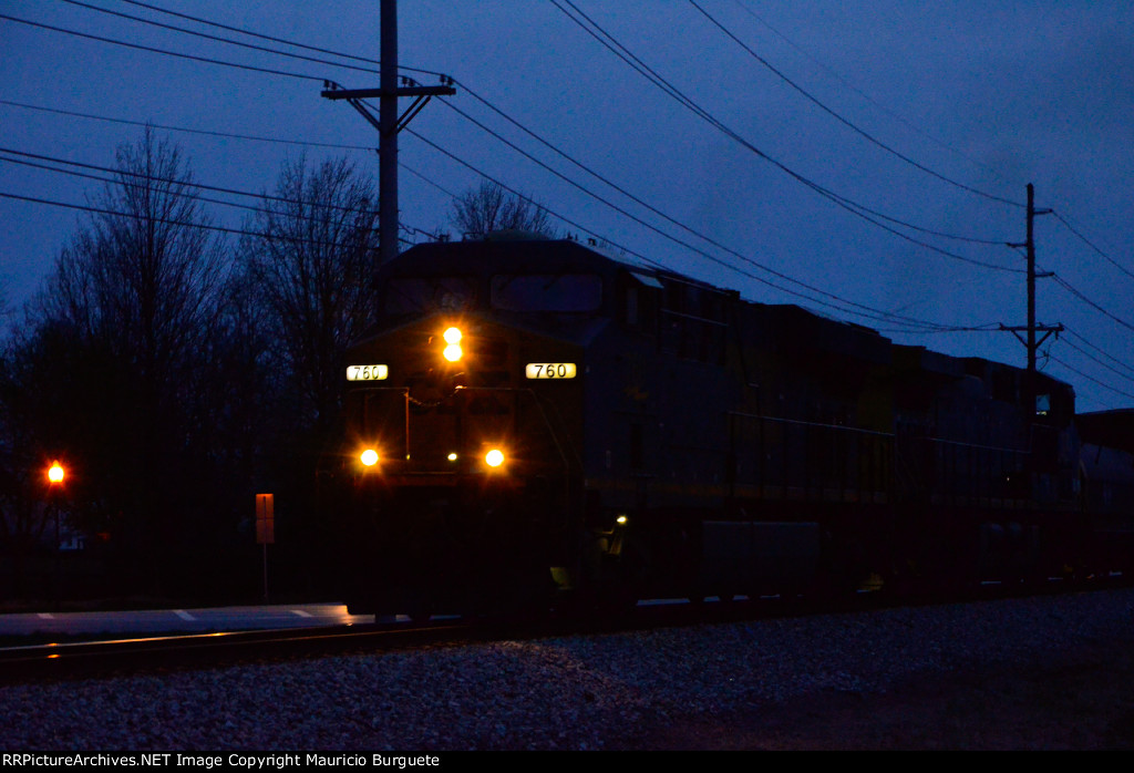 CSX ES44AC-H and AC44CW Locomotives